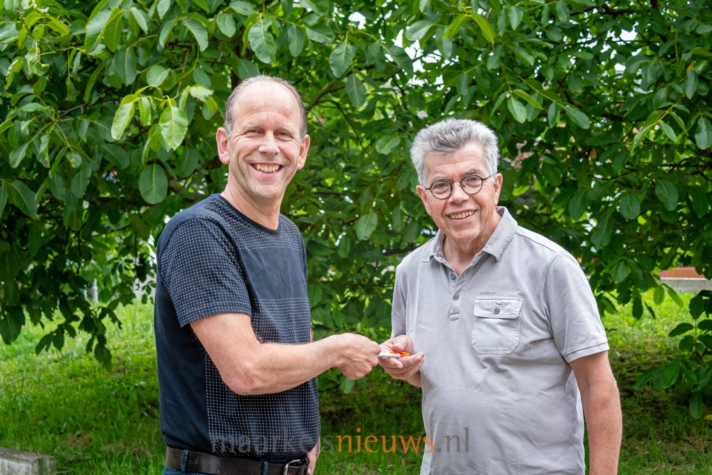 Rinus Meulman draagt pen over aan Jan van der Schoot - Maarkelsnieuws ...